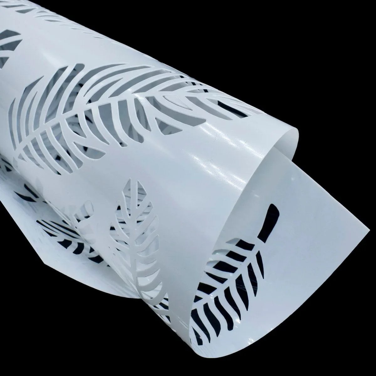 Drawing Stencil Plastic A4 Big Leaf Design